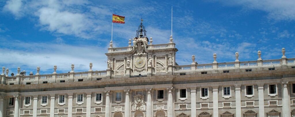 King Felipe VI restores trust in the monarchy in his first decade